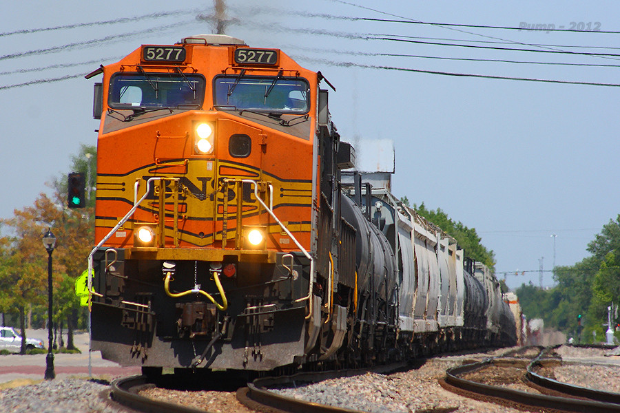 Southbound BNSF Mixed Freight Train